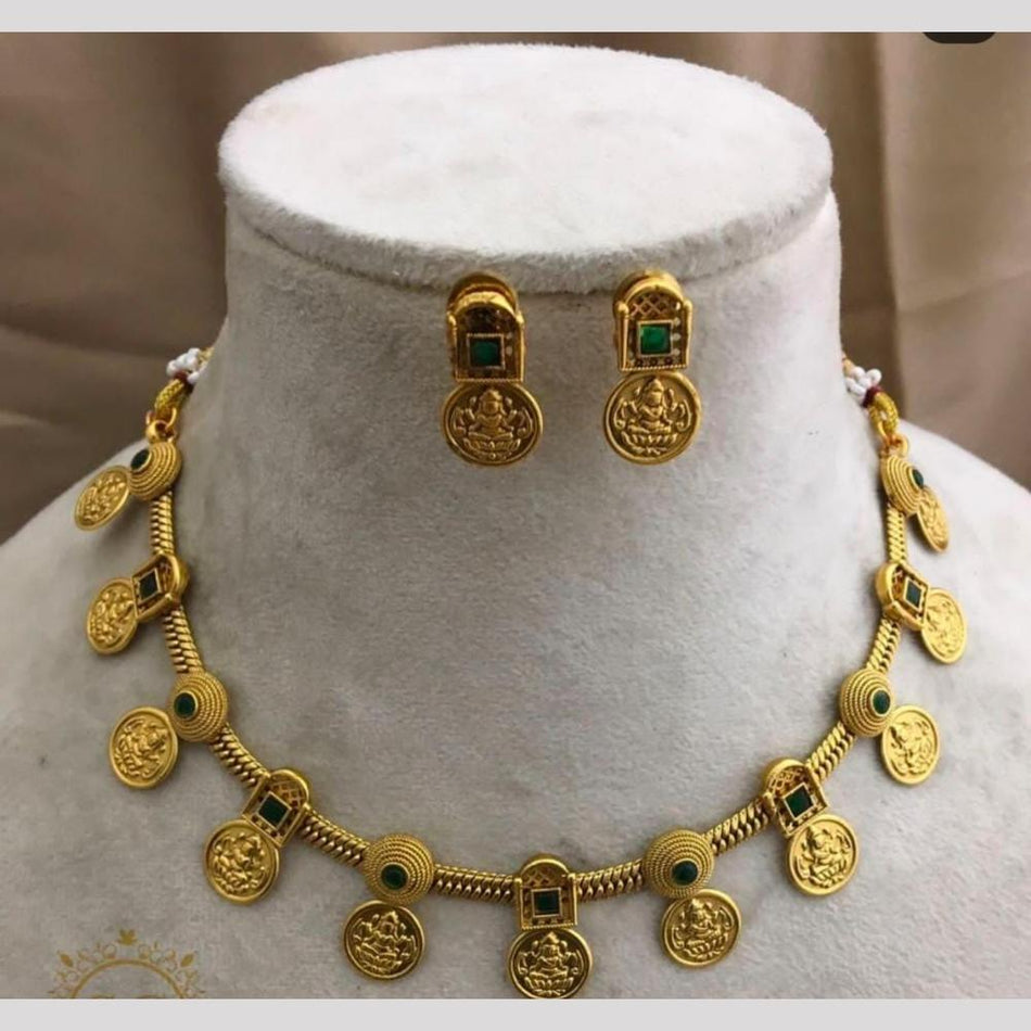 Lucentarts jewellery Traditional Gold-Toned Pota Necklace Featuring Go – JewelEMarket