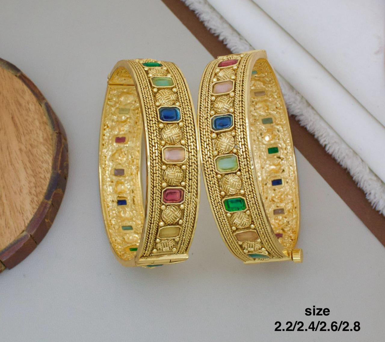 Pooja Bangles Gold Plated Pota Stone Openable Bangle Set – JewelEMarket