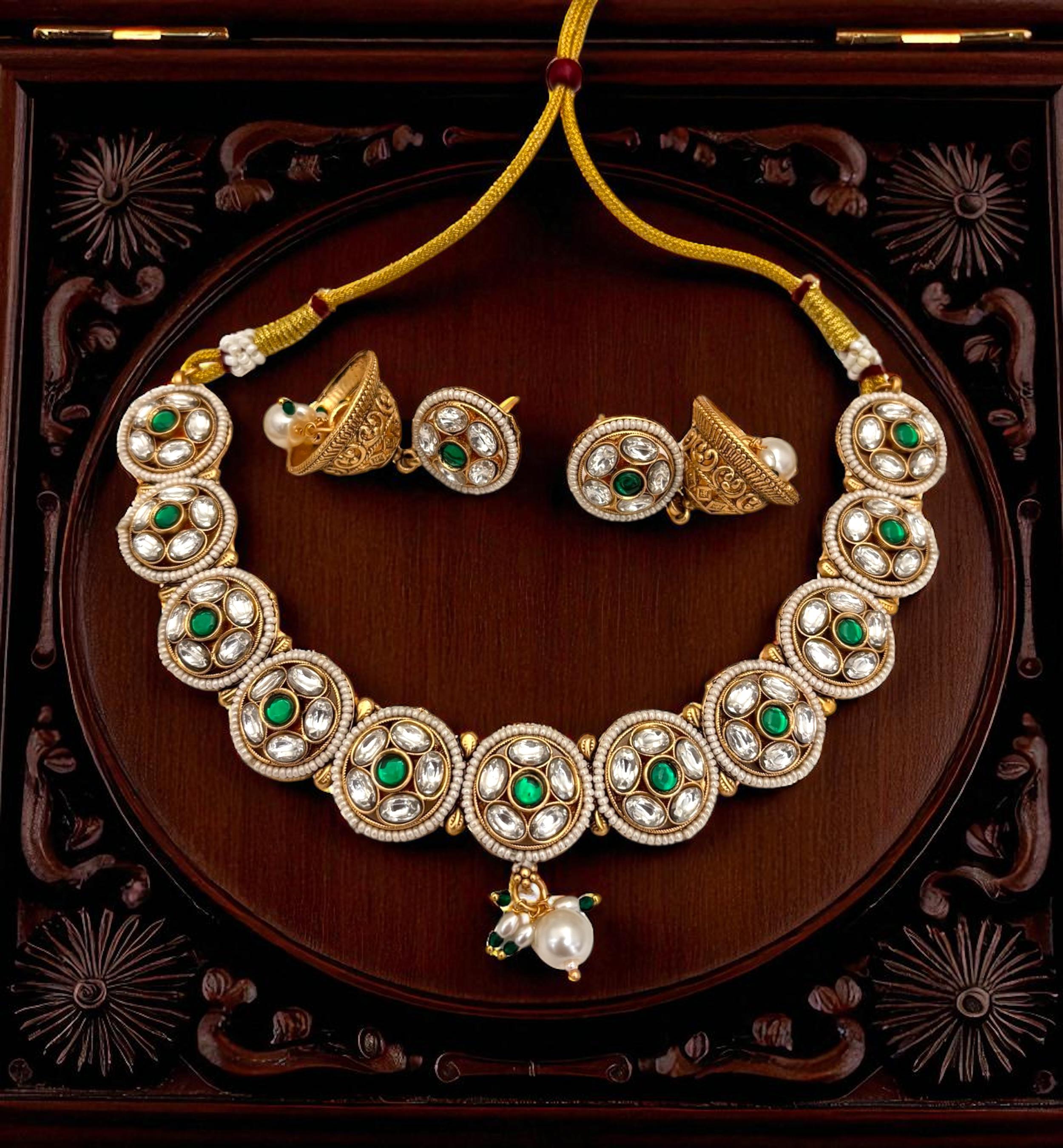 Jewel Addiction Beautiful Gold Plated Kundan And Pearl Choker Necklace ...