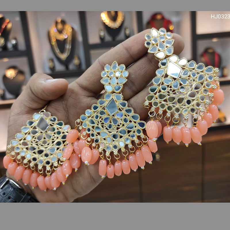 Peach colour earrings with maang tikka store